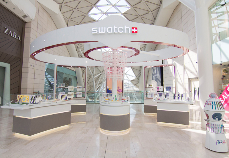 Swatch Says Aloha To Unique Kiosk Concept