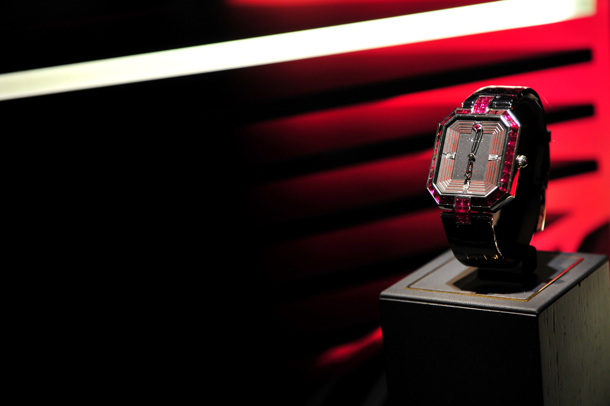 IN PICS: Stunning Watch Scenes From The Baselworld Show Floor