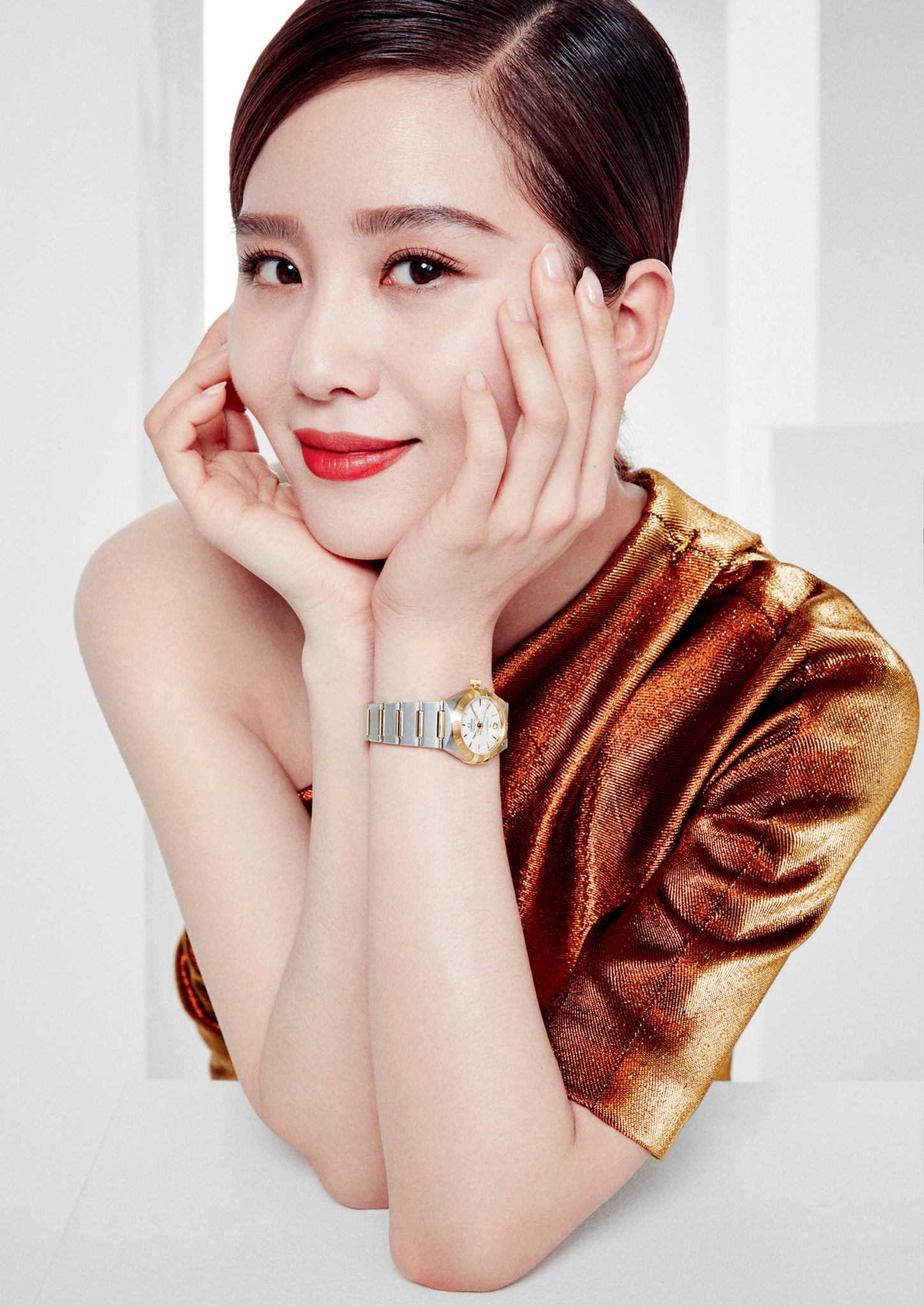 Omega Ambassadors Hit The Catwalk To Introduce 2018 Manhattan ...