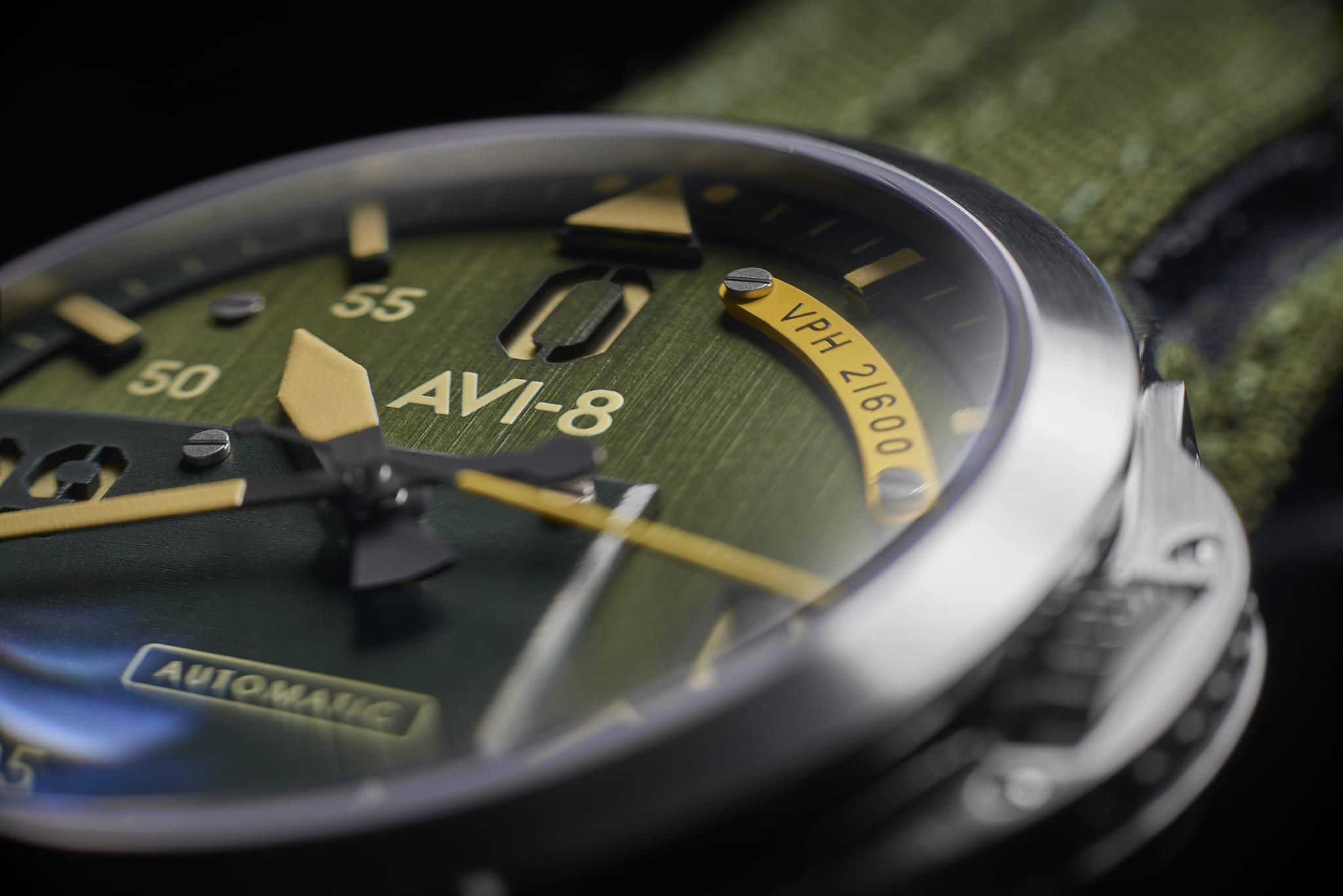 Avi-8 To Launch New P-51 Mustang Automatic Limited Edition