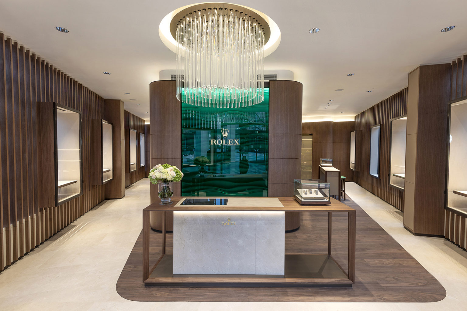 STORE REVIEW: WatchPro's Rob Corder Takes A Tour Of Rolex's New ...