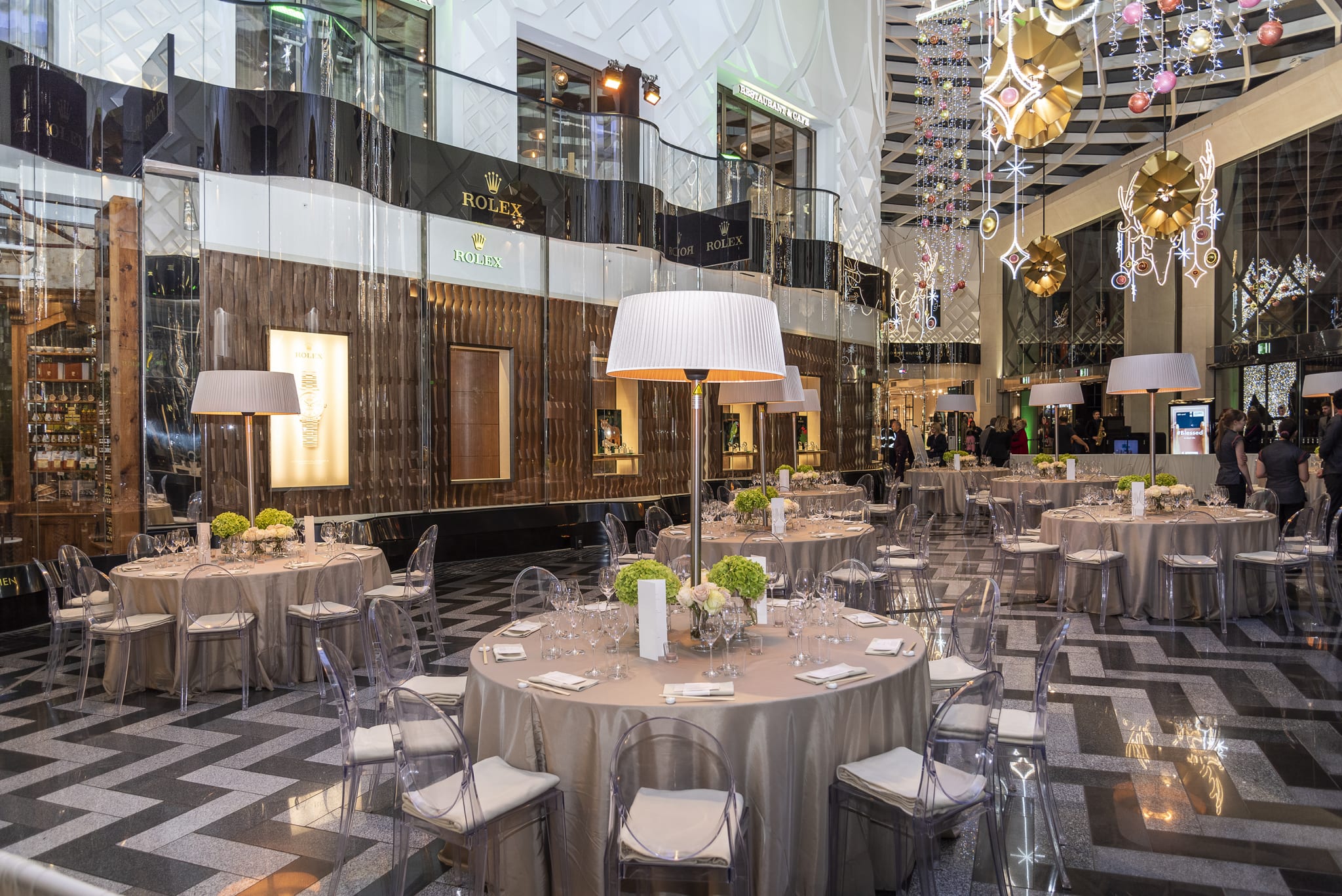 STORE REVIEW: WatchPro's Rob Corder Takes A Tour Of Rolex's New ...