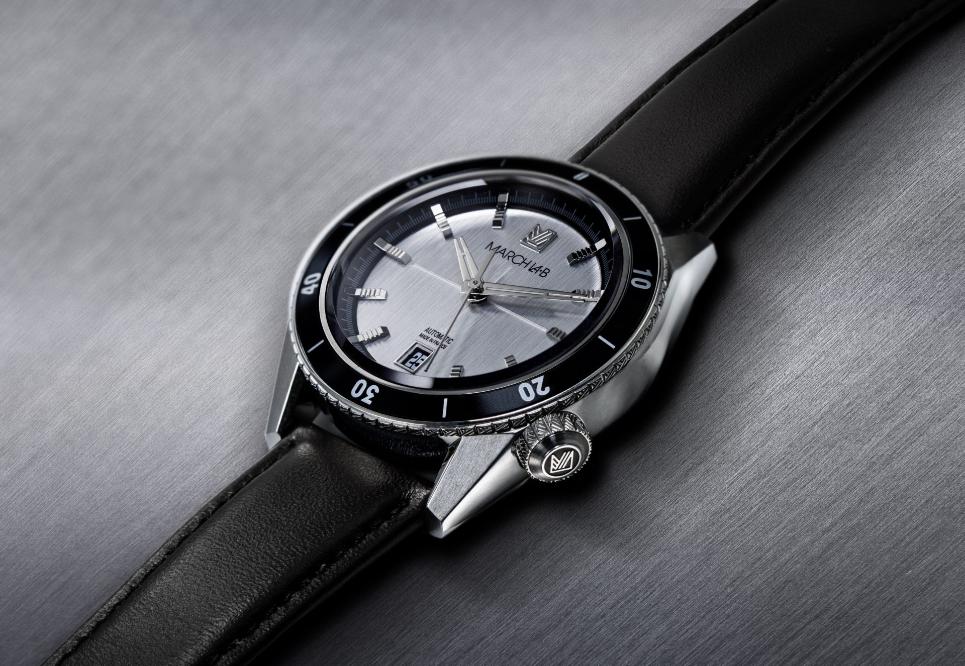 March LA.B Carves A Bonzer Sports Watch Honouring The Famous Surfboard ...