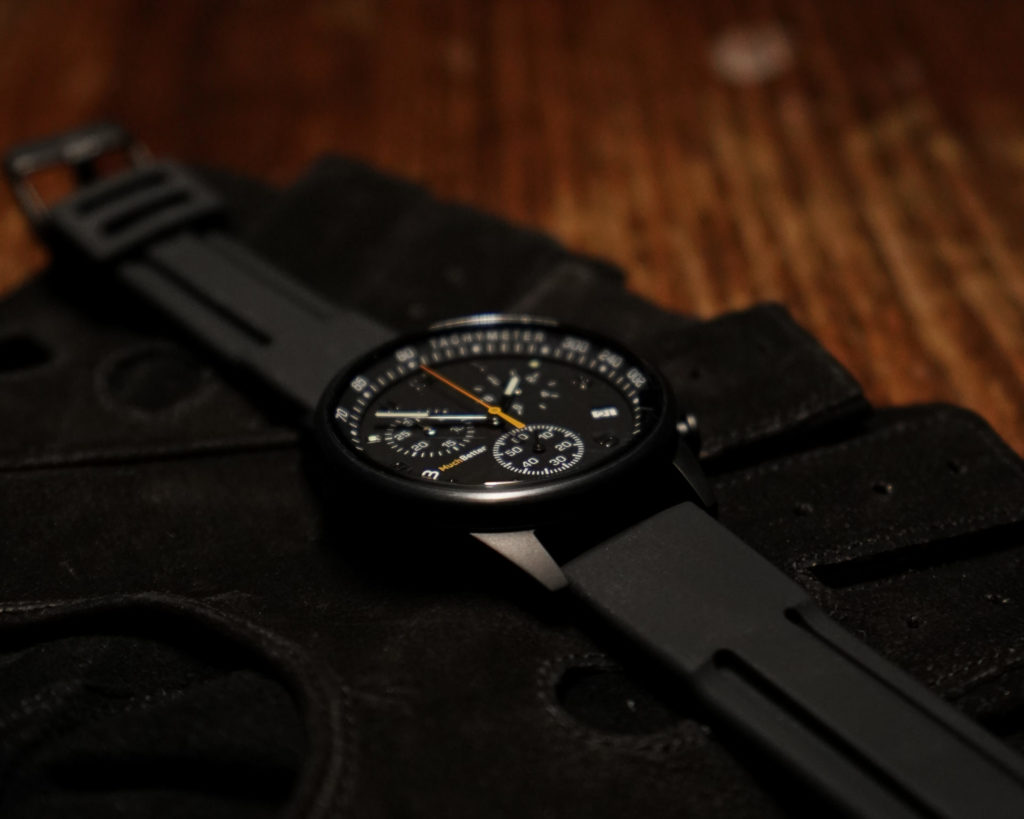 REVIEW: Swiss Smartwatch Glass Taps Into A Post-pandemic Contactless World