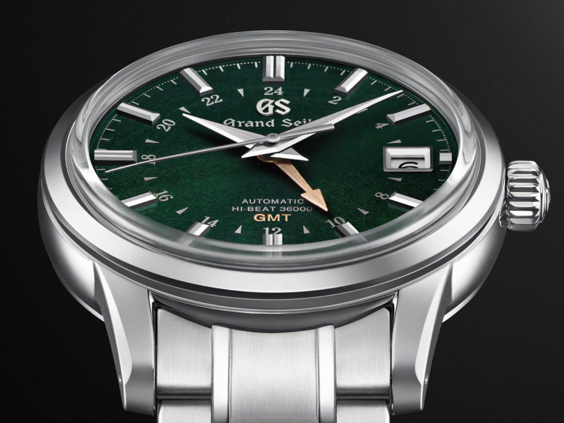 Try And Buy At WATCHPRO Salon: Shop For These Stunning Travel Timepieces