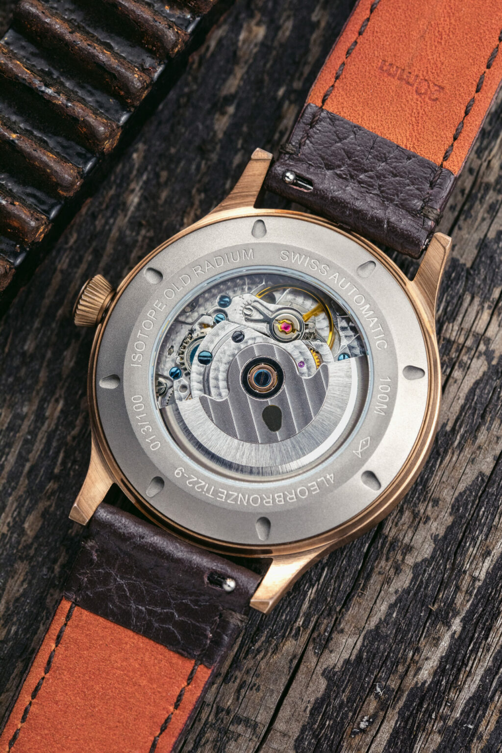 Isotope Watches Pays Homage To WWII Pilots With "Old Radium" Tobacco ...