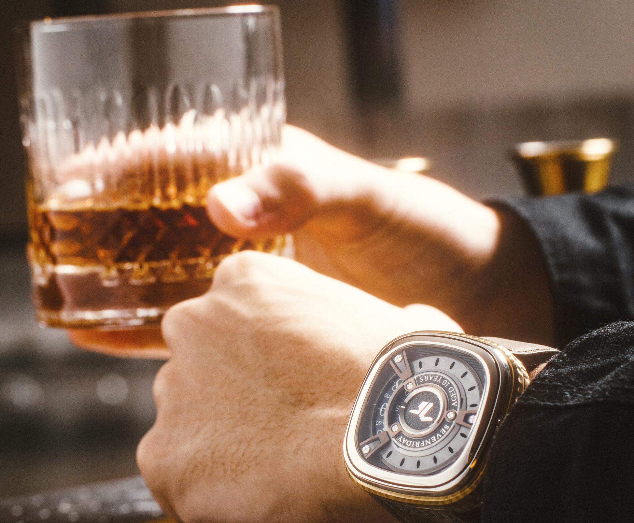 SevenFriday Wraps 10th Anniversary With Ten-year-aged Whiskey Watch
