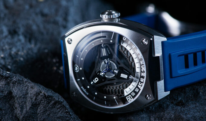 Venomous Sales Of ATOWAK's Tarantula Watch See 100 Bought Inside Three ...