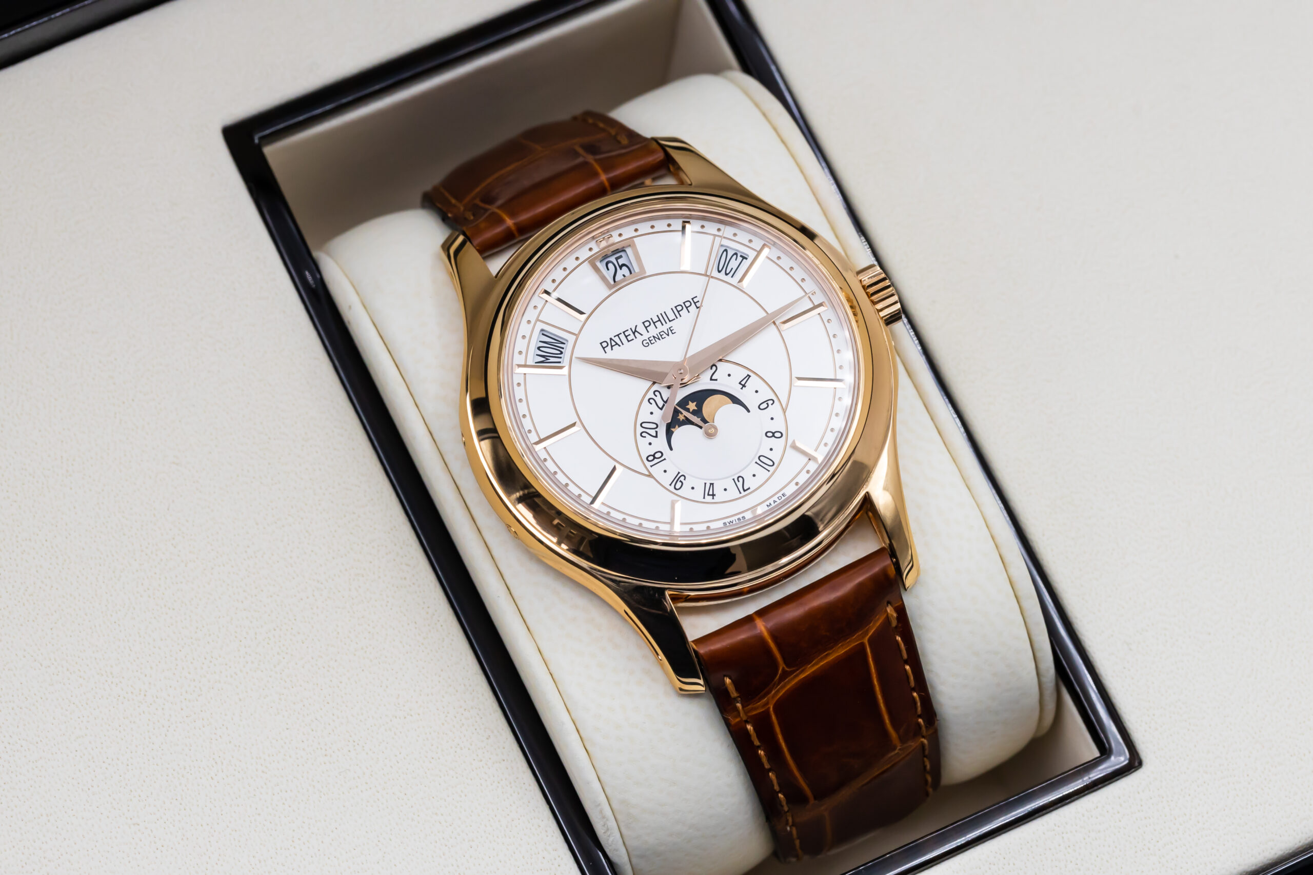 Rare Rolex Space-Dweller And Cartier London Losange Watches Make ...