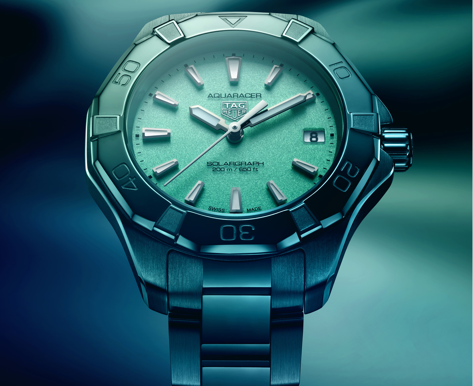 Sun Rises On Smaller TAG Heuer Aquaracer Solargraphs