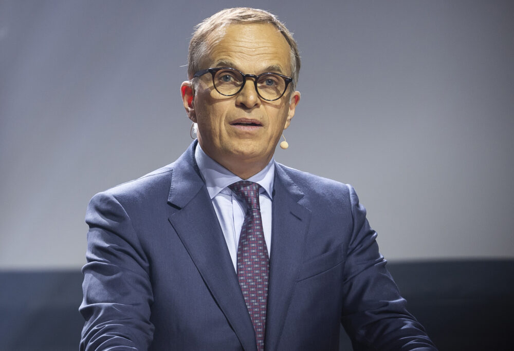 Rolex Chief Executive Predicts Challenging Times Ahead