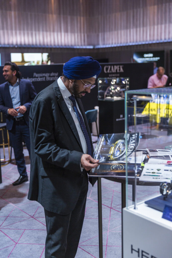 Witness The Birth Of A New Luxury British Watchmaker At WatchPro Salon