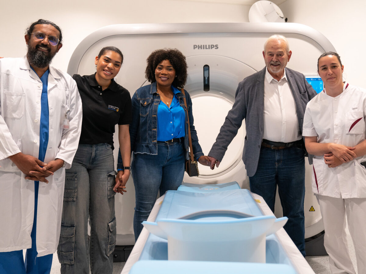 Philippe Dufour Donates Diagnostic Scanner To The Hospital Of His Birth