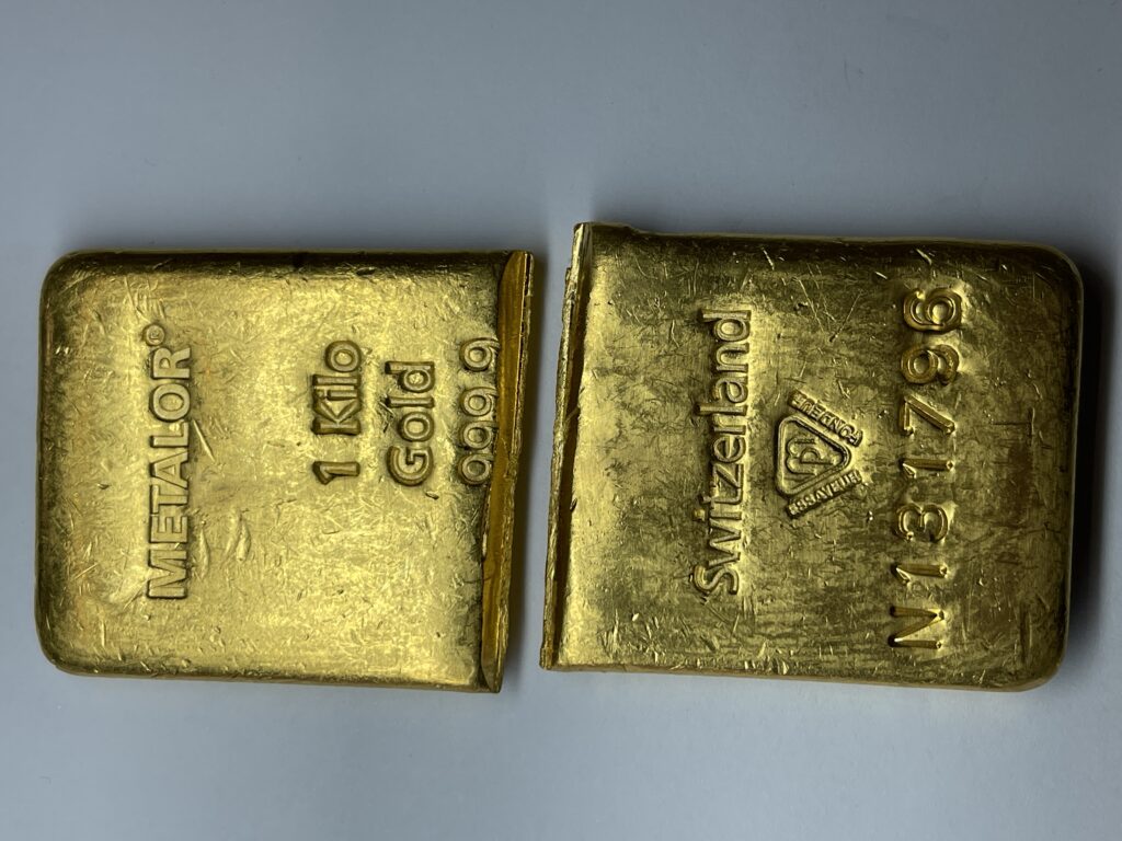 Organised Crime Auction Sells Gold Bullion, Rolex Watches And A Private ...