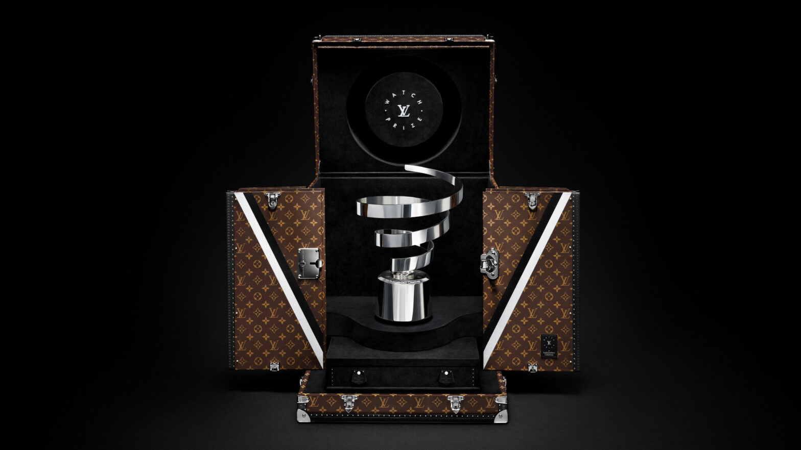 Applications Open For Louis Vuitton Watch Prize