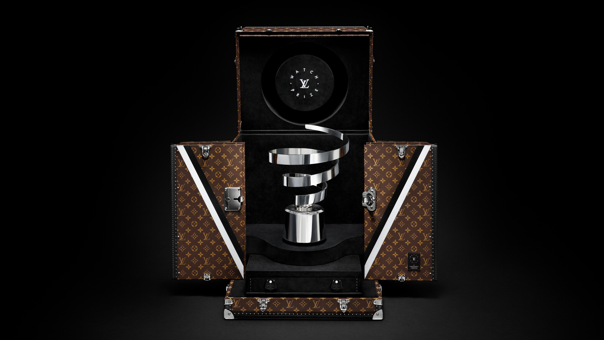 Applications Open For Louis Vuitton Watch Prize