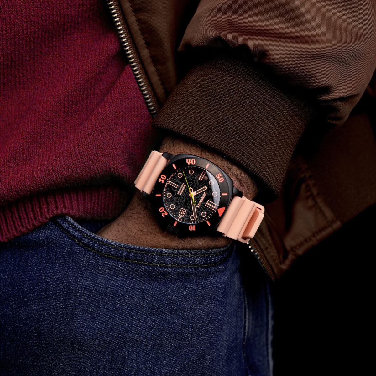 SpongeBob Squarepants Lives In A Diver's Watch Under The Sea