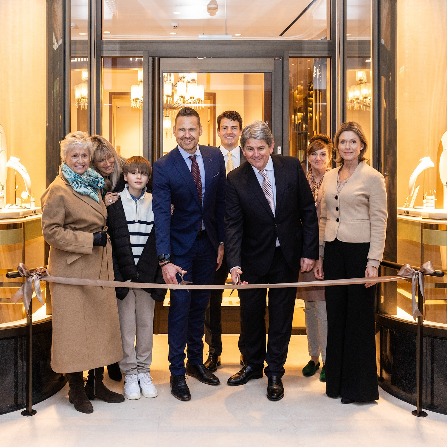 Hettich Expansion Keeps Rolex And Patek Philippe Alive On The Island Of ...