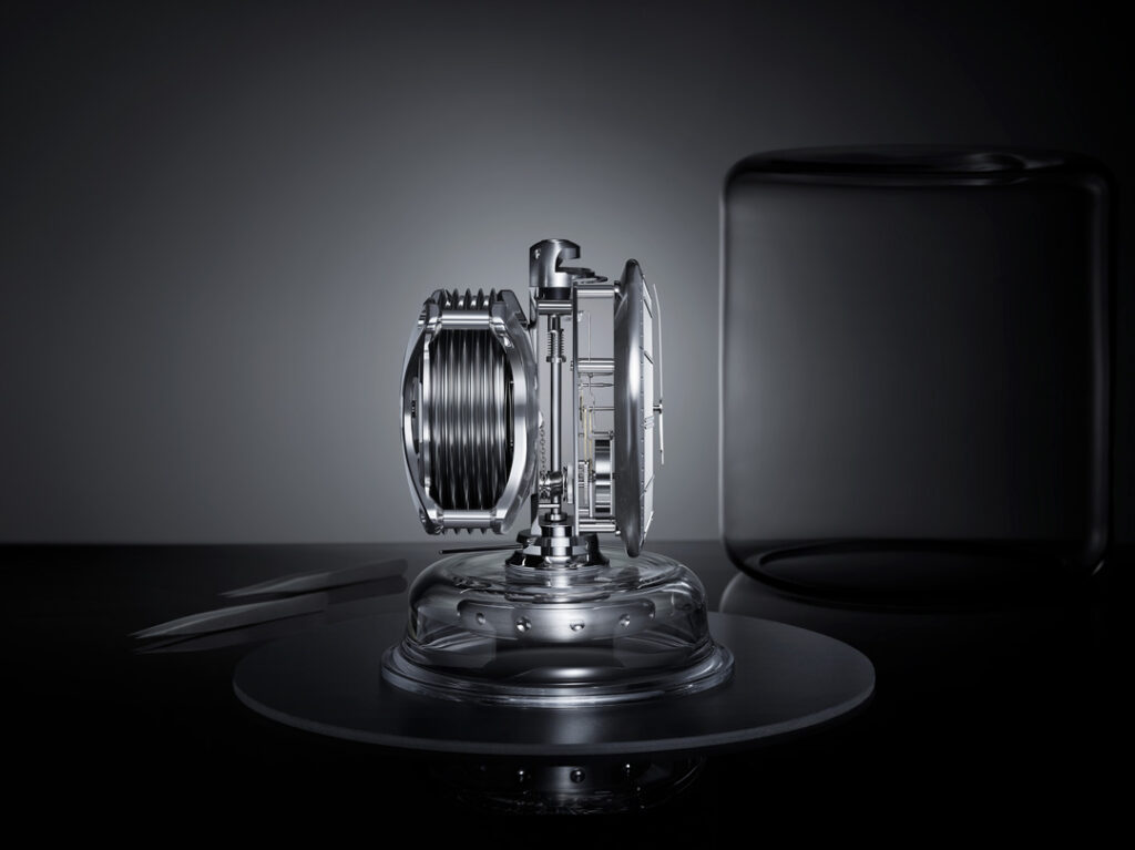 Jaeger-LeCoultre launches Atmos Infinite ‘Halo’ clock