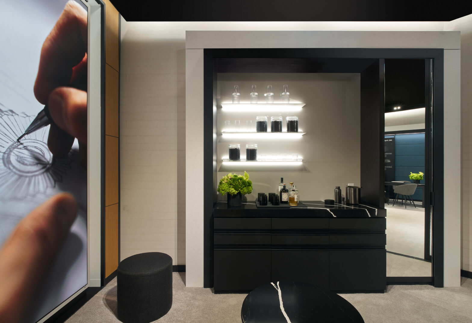 Monochrome Minimalism At IWC’s Latest Shopping Centre Store Opening