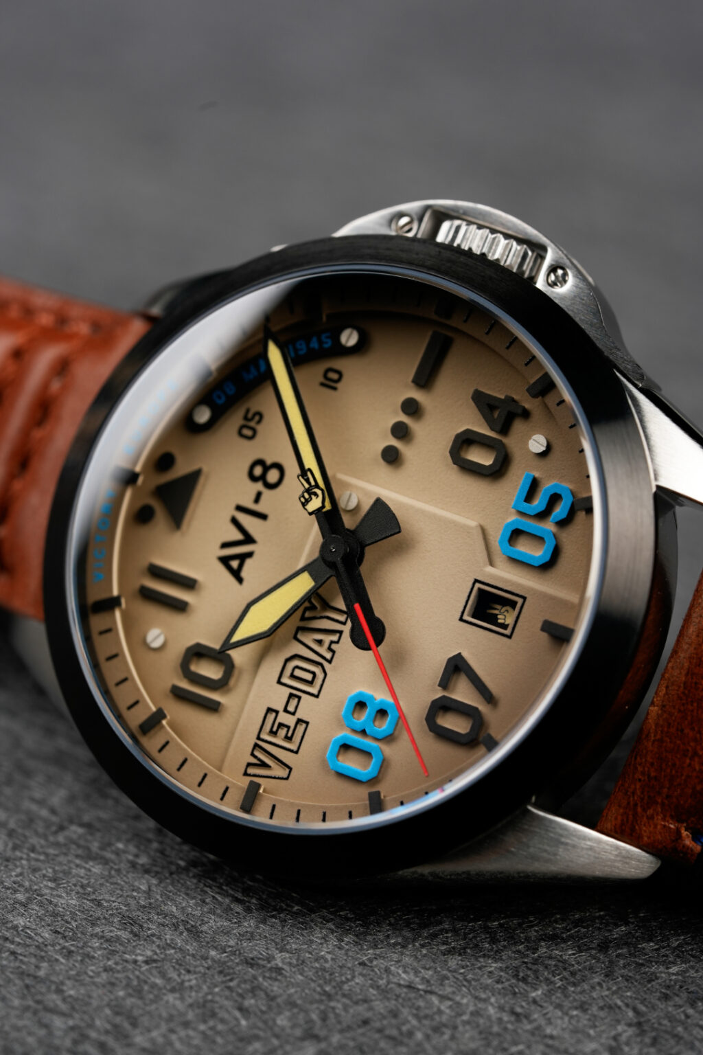 AVI-8 Marks VE-Day With Limited-edition Watches