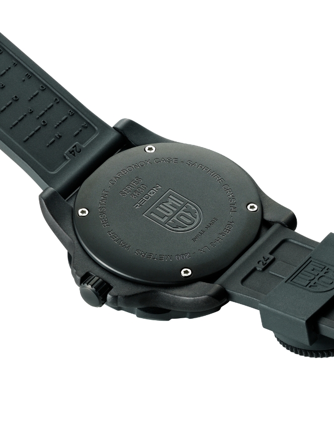 A Timepiece For Any Terrain: Luminox Launches RECON 8830 NAV SPEC