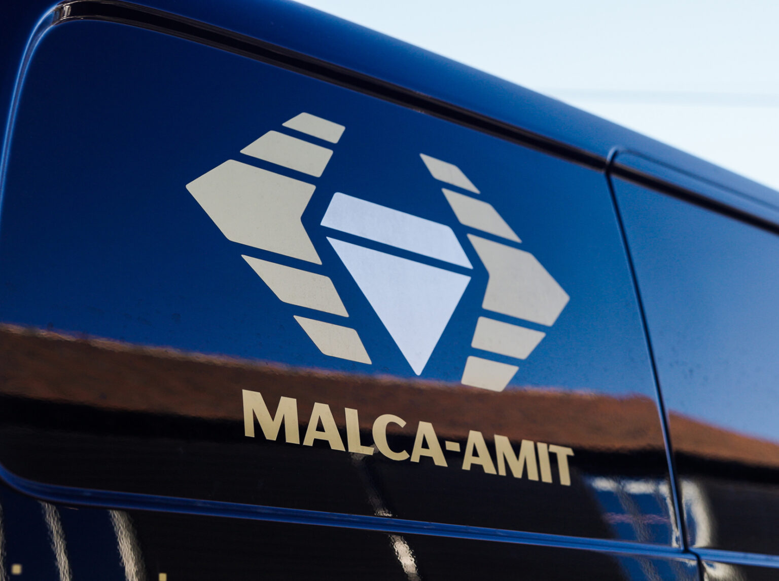 Malca-Amit And UltraVault Bring World-class Security To WatchPro Salon 2025