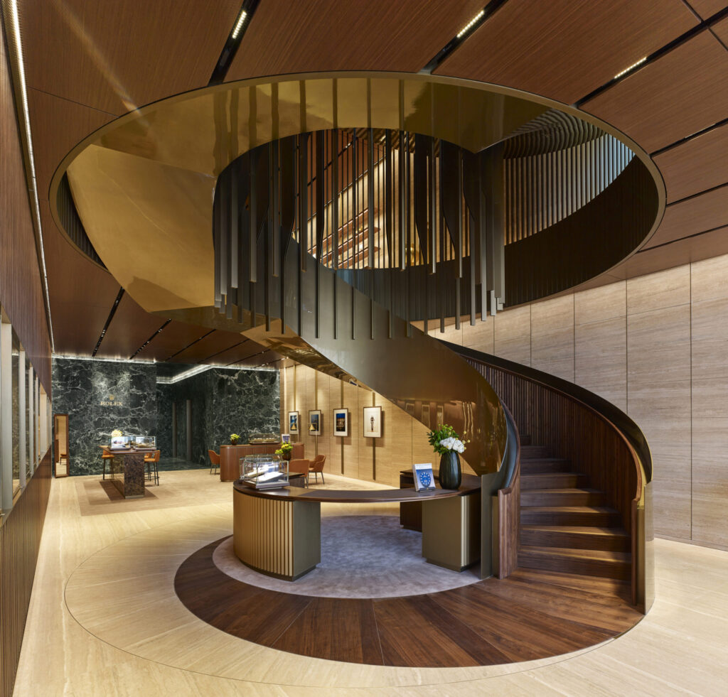 Rolex completes golden triangle of monobrand boutiques