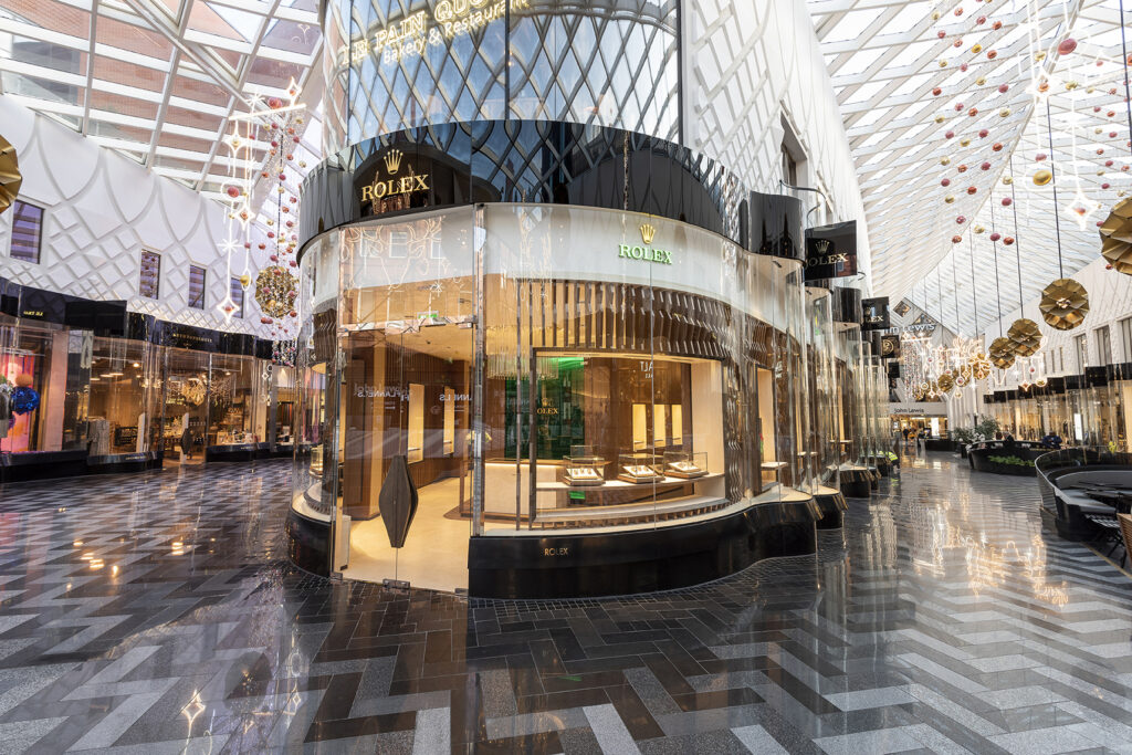 Rolex completes golden triangle of monobrand boutiques